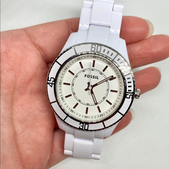 Fossil | Accessories | Vintage White Fossil Watch Mint | Poshmark